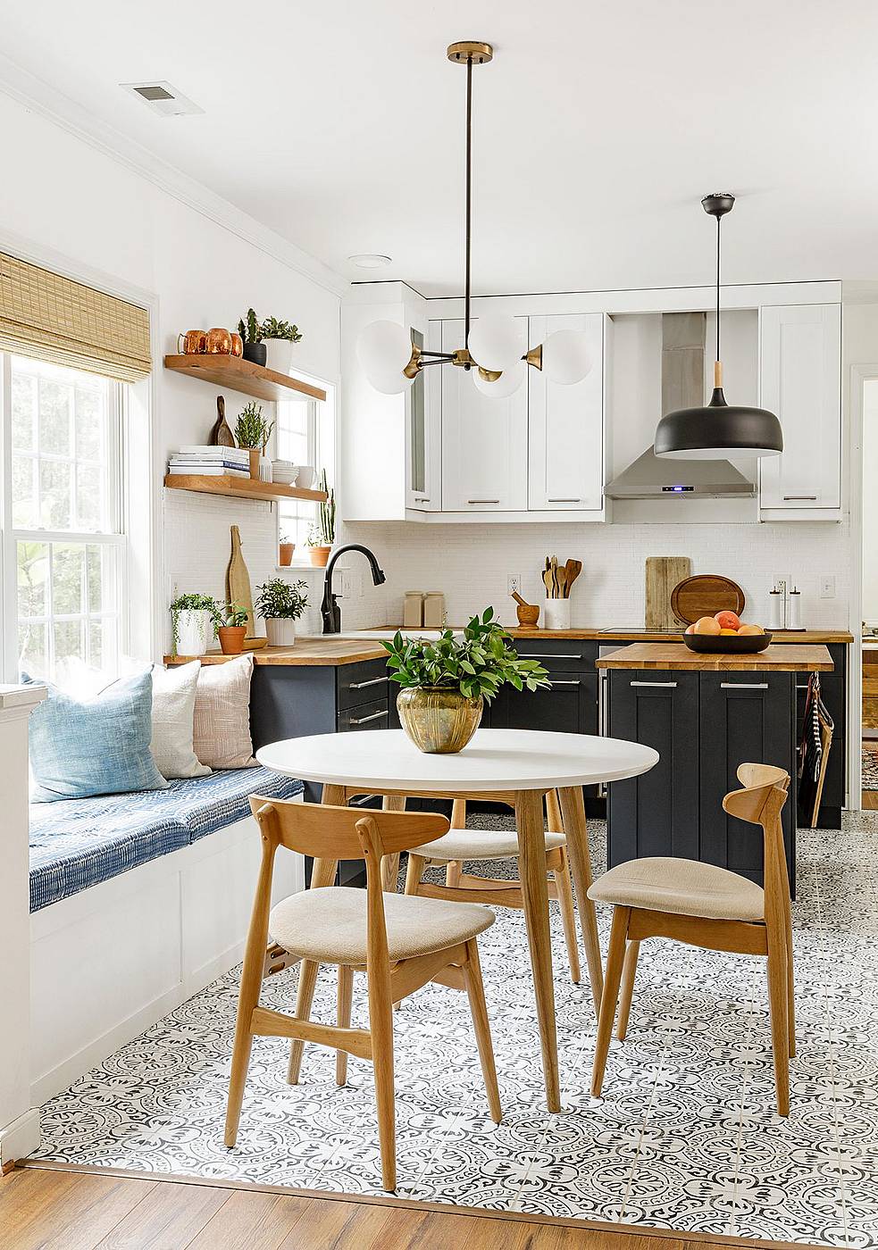 Modern open kitchens – trend in design - Travellingstory